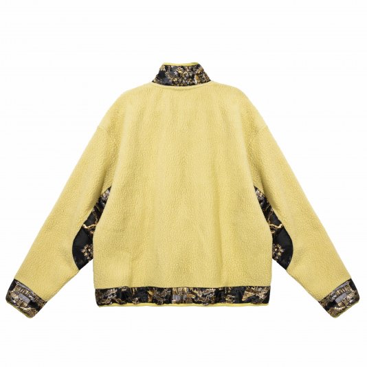 Shop the original Nike Nike Club Fleece+ Sherpa Winterized Hand ...